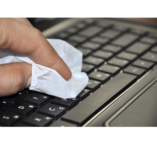 Q Connect Screen And Keyboard Wipes Pack Of 100 Kf04501 Hunt Office Uk