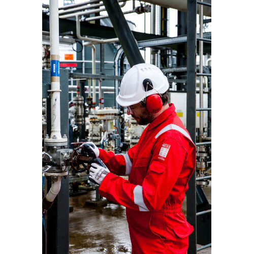 Portwest FR50 FR & Antistatic Coverall Red Medium (Regular Fit) - Hunt ...