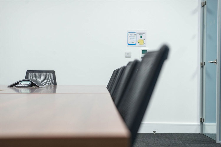 Amazon Project Phase 2 Boardroom & Meeting Room Fitout By Huntoffice ...