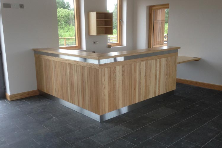 Custom Made Reception Desks - Hunt Office UK