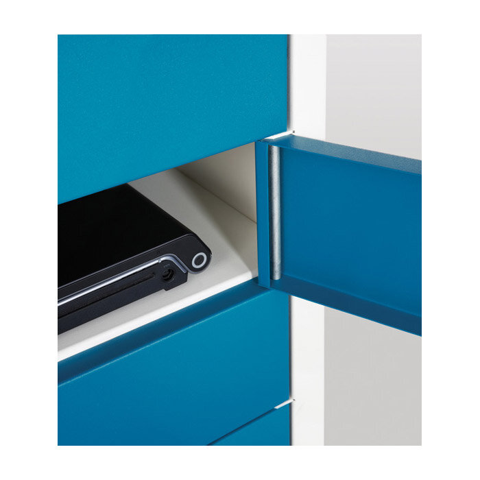 Multi-Compartment Media Towers - Hunt Office UK