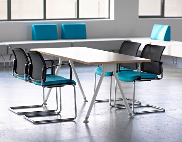 Visual Acute Meeting & Conference Tables - Hunt Office UK