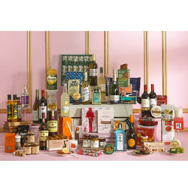 The Supreme Christmas Hamper - Hunt Office UK